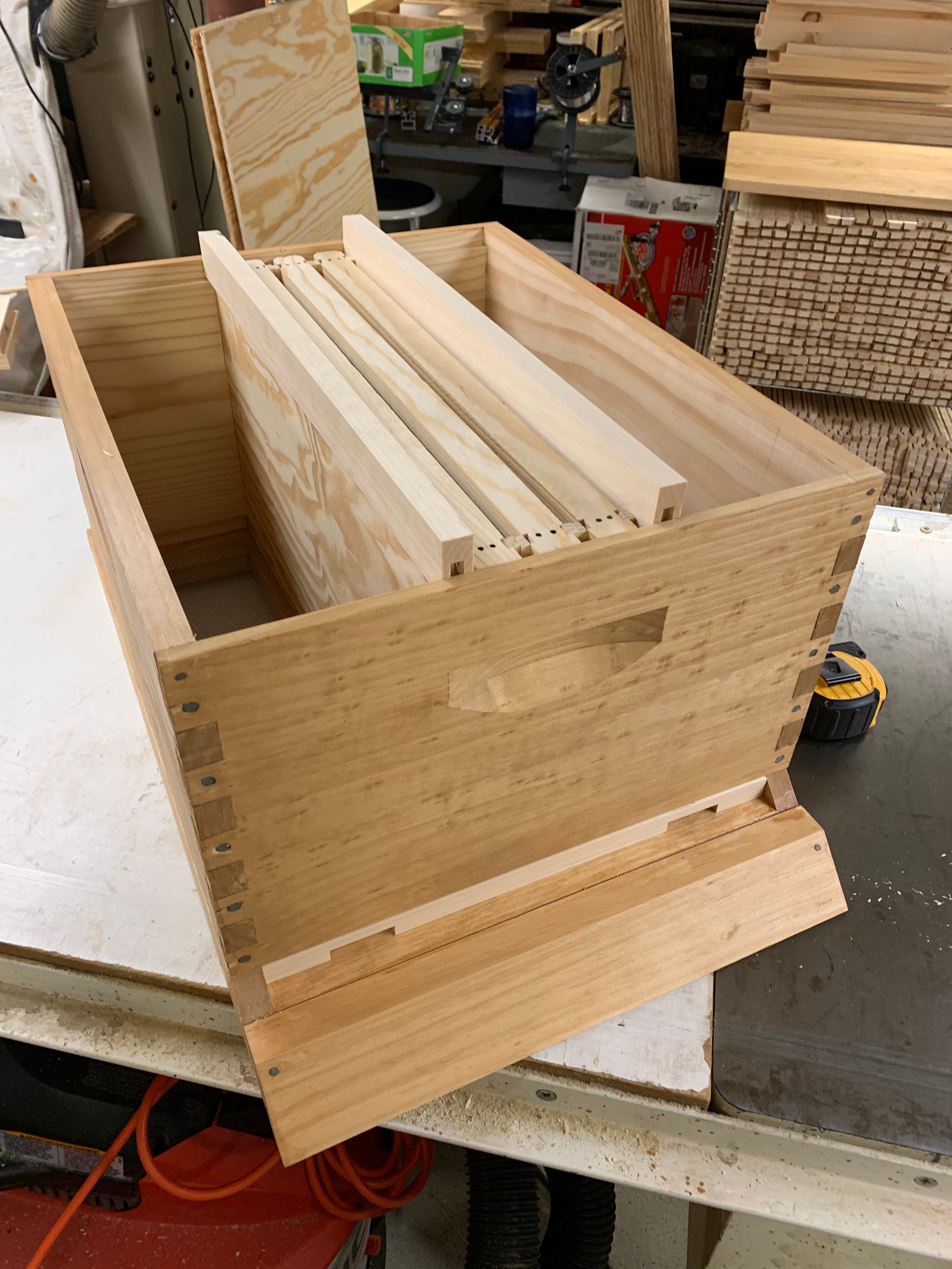 3 Way Queen Mating NUC | Barker's Beehives & Supplies