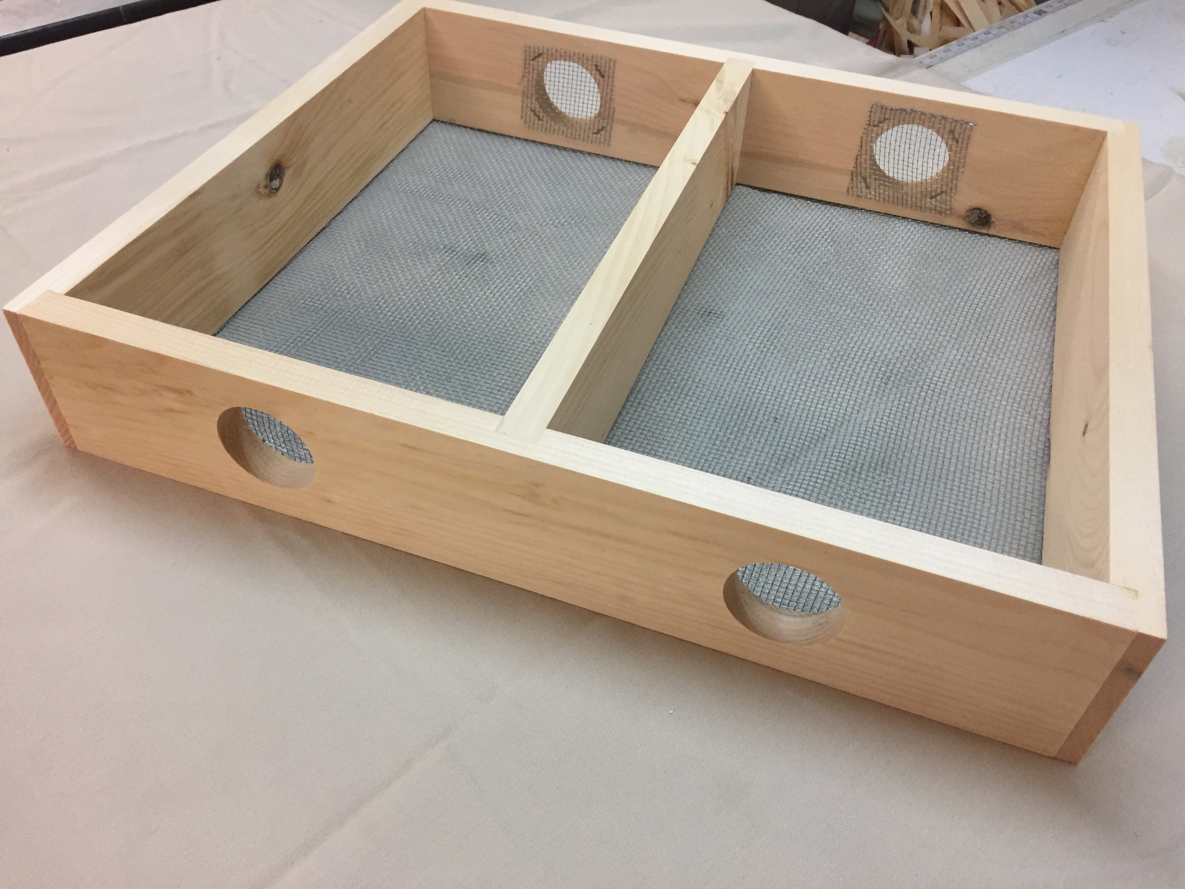 Quilt/Moisture Box | Barker's Beehives & Supplies