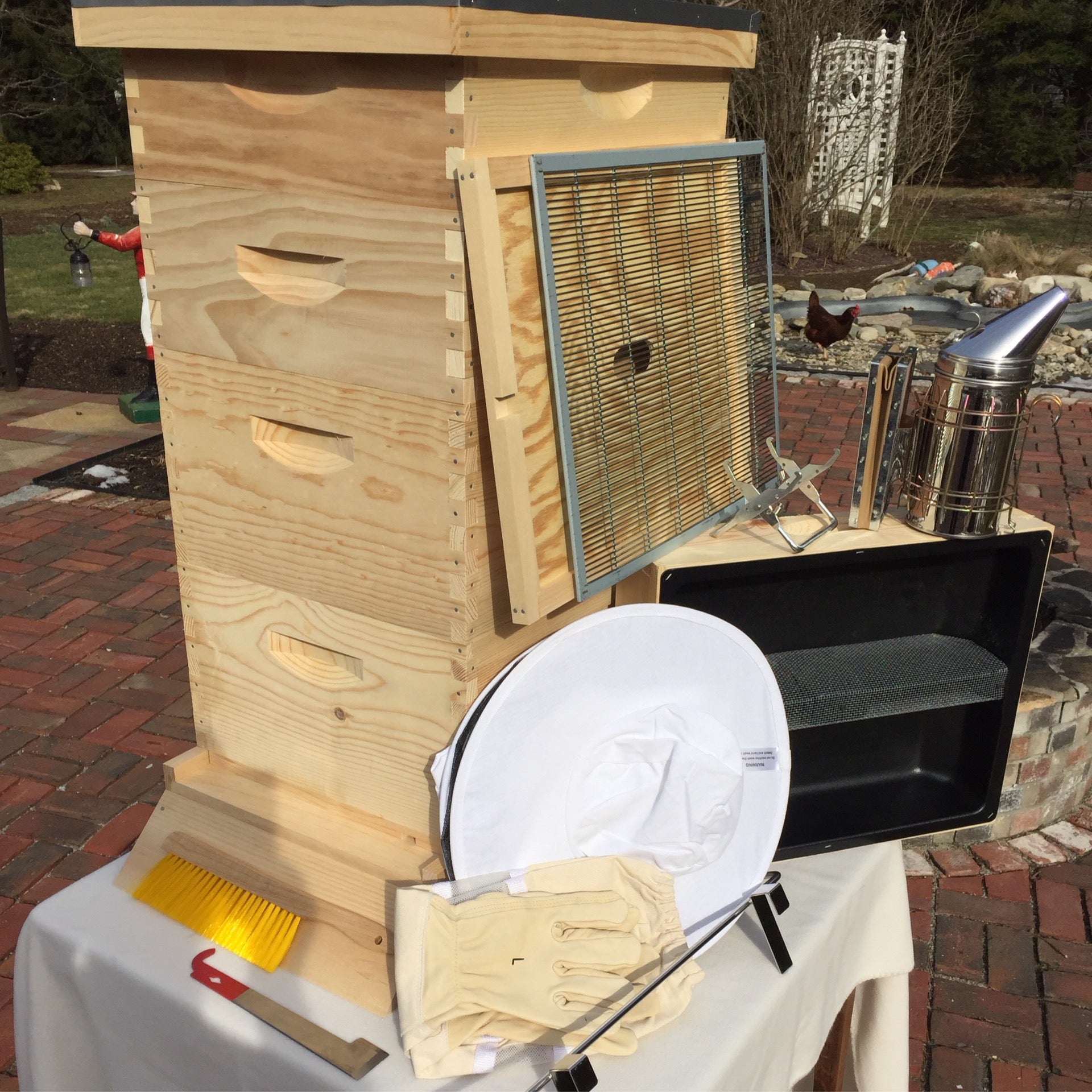 Ultimate Hive Starter Kit For The New Beekeeper | Barker's Beehives ...